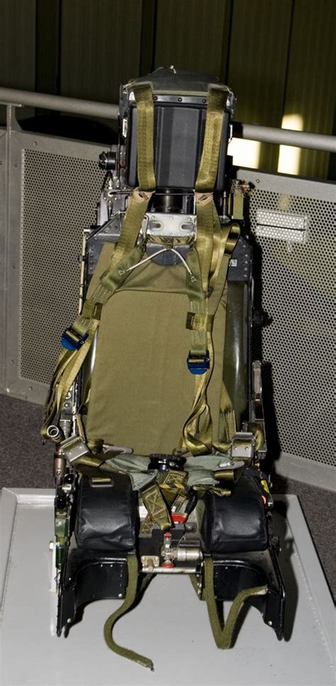 Sleek Martin Baker Mk9 Ejection Seat