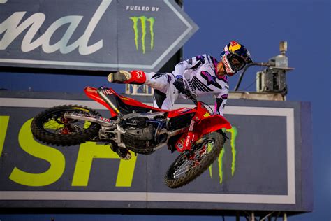 Jett Lawrence Wins Third Consecutive Smx Title In Las Vegas Finale