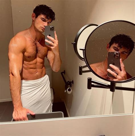 Who Is Paul Forman From Emily In Paris Season 3
