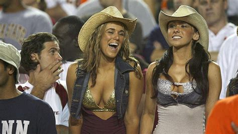 Former Fsu Cowgirl At Center Of Brett Favre Photo Scandal Suffers