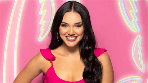 Cely Vazquez Is Finding Love Again This Time On Dating Apps [interview]
