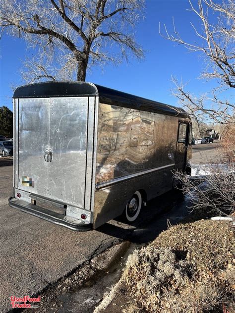 Vintage 1961 Ford Grumman Empty Food Truck W New Cummins Diesel Engine