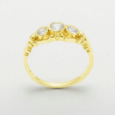 14k Yellow Gold Cubic Zirconia Womens Trilogy Ring Sizes 4 To 12 Ebay