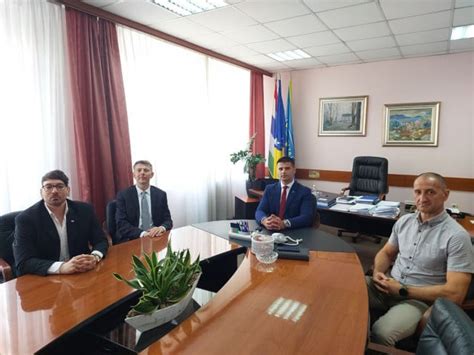 Nakon Incidenata U Mostaru Ministar Unutarnjih Poslova HnŽ Marijo Marić Primio Amira Gross