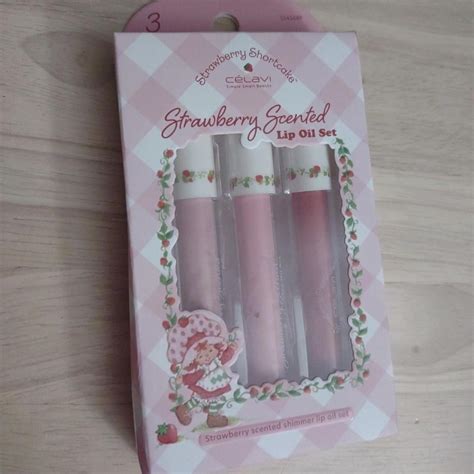 Strawberry Shortcake Celavi Lip Oil Gloss Makeup Set Depop