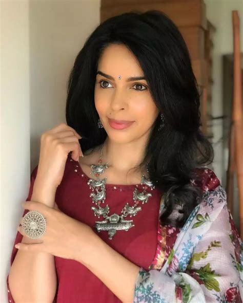 9 Aktris Bollywood Ini Sukses Tembus Hollywood Kariernya Moncer