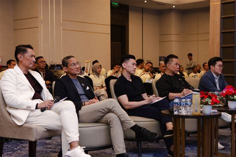 Home Page Asian Tiger School