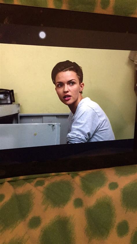 Pin By On Ruby Rose Oitnb Ruby Rose Human
