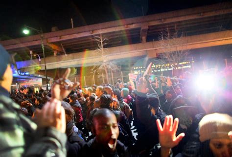 Lapds Community Policing Strategy Serves As Prime Example For Nypd