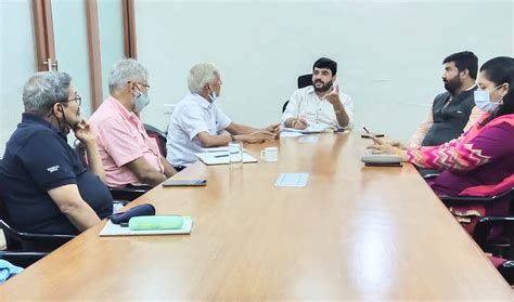 Pune Pmpml Cuts Bus Pass Rates Ticket Price Hike Also Cancelled