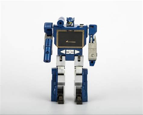 Transformers Soundwave G1 Reissue Online