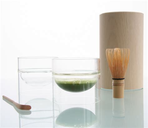 Float Glassware Molo