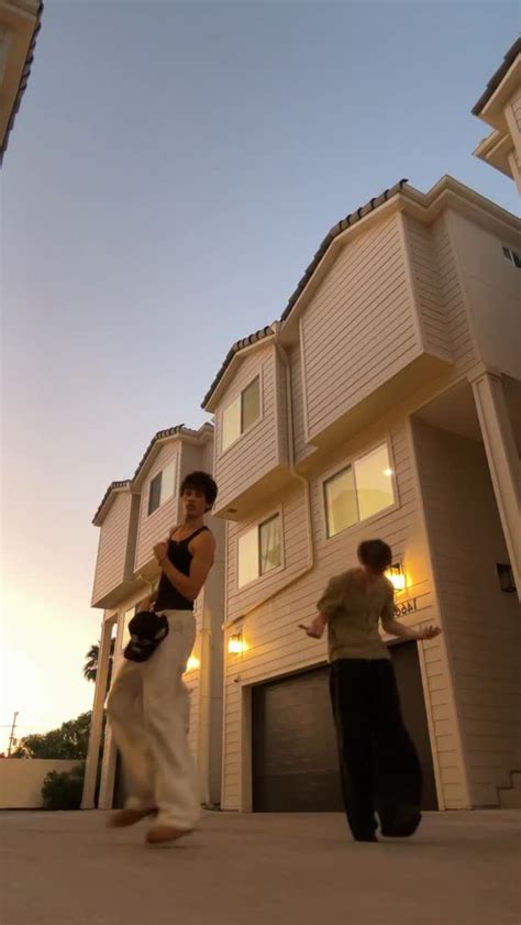 Caleb Cameron Lee Calebcameronlee • Instagram Photos And Videos