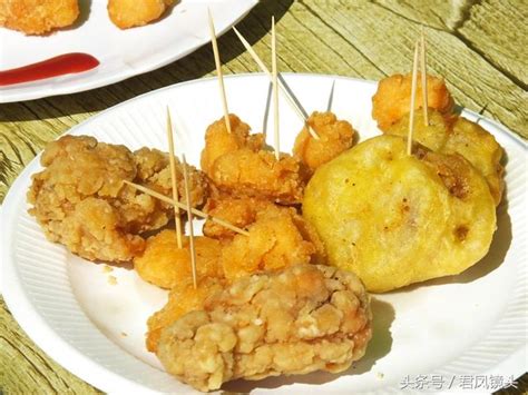 第一張是香菇嗎？這些用麵粉等製作的特色小吃美食，你想吃嗎？還有卡通的喲 每日頭條