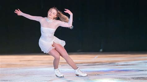 Elizaveta Kulik Skating