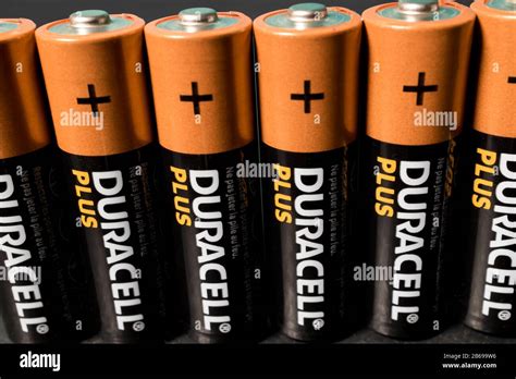 Duracell Batteries Hi Res Stock Photography And Images Alamy
