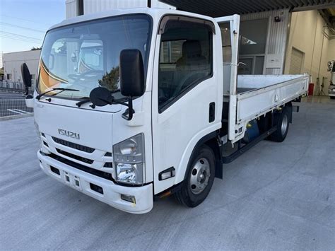 いすゞ エルフ 小型 平ボディ の中古トラック車両No 中古トラックの販売買取トラック流通センター