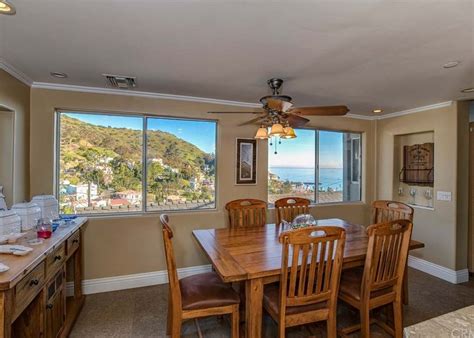 361 E Whittley Ave Avalon Ca 90704 Redfin