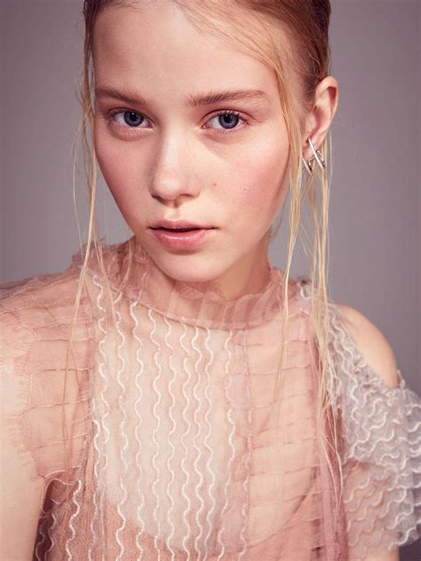 Amalie Schmidt Page 7 The Fashion Spot