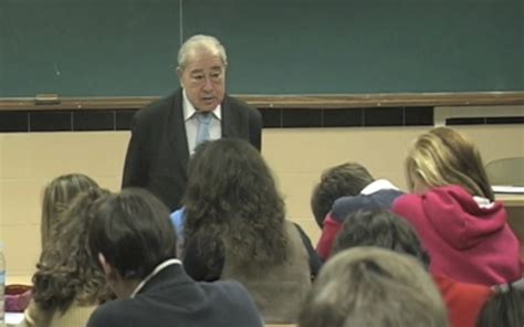 Don Dalmacio Y El Futuro
