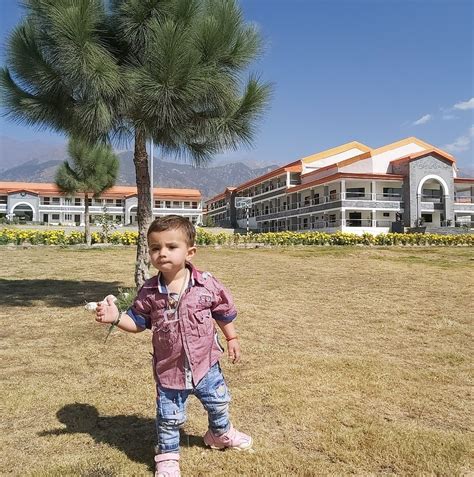 بابا یہ نہ منے