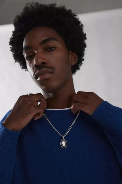 Ariel Neman Cameo Pendant Necklace Urban Outfitters