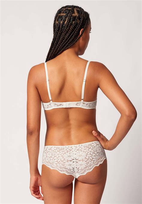 Skiny Push Up Bra In Ivory