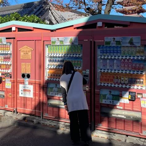 Hello Izzy Izzy Eatss • Threads Say More