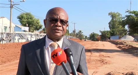 Cidade De Mocuba Bm Financia Reabilitação De Duas Estradas Tvm Televisão De Moçambique