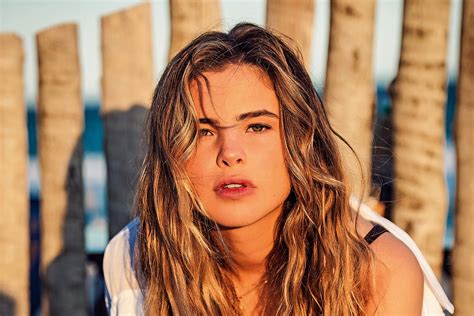 Giulia Be Dicionário Cravo Albin