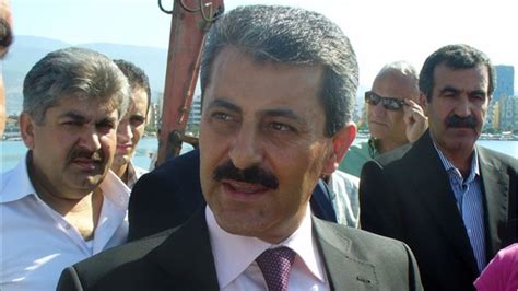 Orhan Karasayar Kimdir