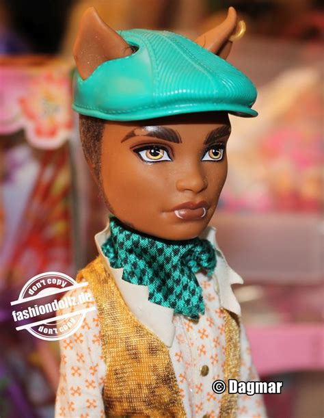 🕸 Clawd Wolf Monster High Dolls By Mattel