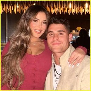 Billy Seidl Celebrity News And Gossip Entertainment Photos And