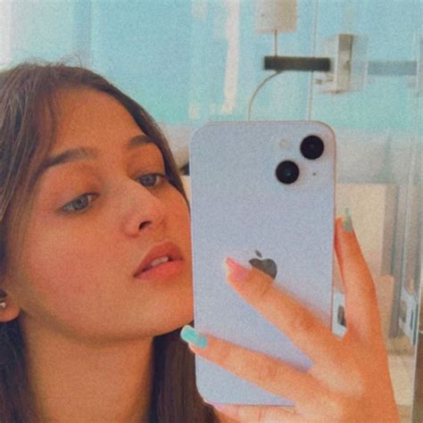 Isha Modi Official App By Fanory Technology Private Limited