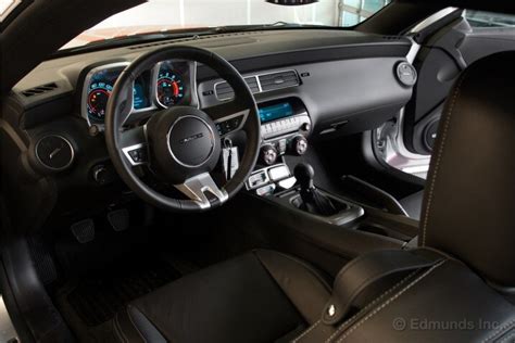 5th Generation Chevrolet Camaro Picture Gallery Edmunds