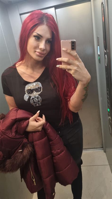 Be Honest Would You Suck Me Off In A Public Park If I Asked Nicely R