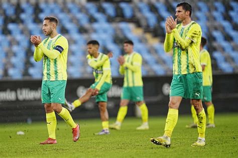 Aek Larnaca Down 10 Man Shkendija To Book Conference League Last 16