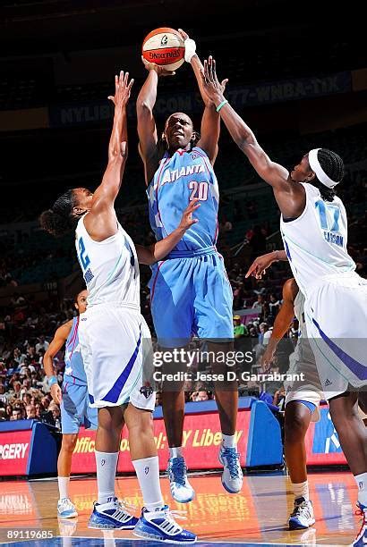 Ashley Carson Photos And Premium High Res Pictures Getty Images