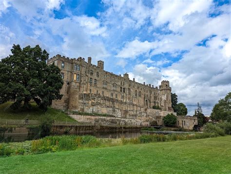 Premium Photo Warwick Castle S A Medieval Castle Original Built By William The Conqueror In