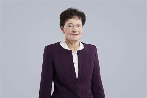 Françoise Combes Lauréate Du Prix International Loréal Unesco Pour