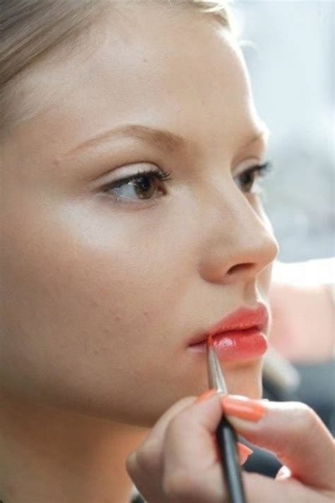 Comment Choisir Le Maquillage Pour Agrandir Les Yeux