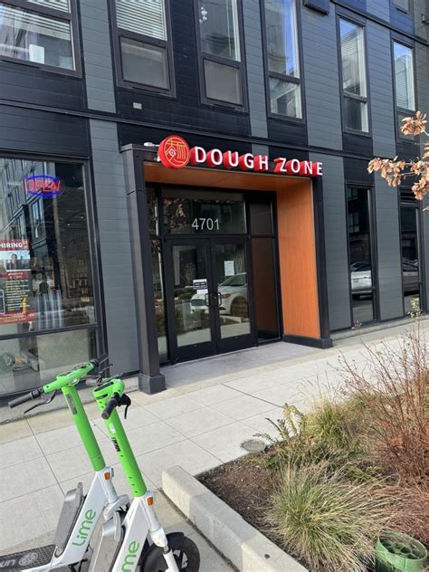 Seattle The Eating Places