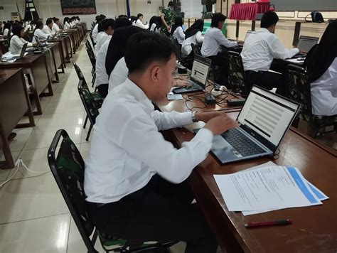 Rektor Unhan Ri Tinjau Langsung Proses Pendaftaran Dan Seleksi Calon Peserta Sppi Batch 3 Di