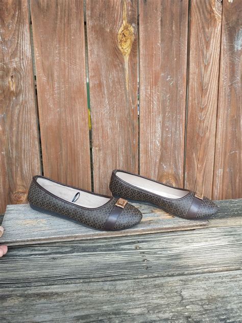 Daisy Fuentes Allover Logo Ballet Flats Classic Cla Gem