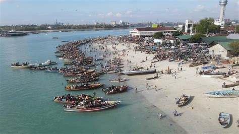 설리아닷컴 세계테마기행 탄자니아 펨바 섬 수중 호텔 다르에스살람 키부코니 어시장 향신료의 섬 세계테마기행 아프리카 버킷리스트 탄자니아 큐레이터 박성호