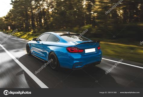 Blue Design Business Class Highway Drive In The Forest — Stock