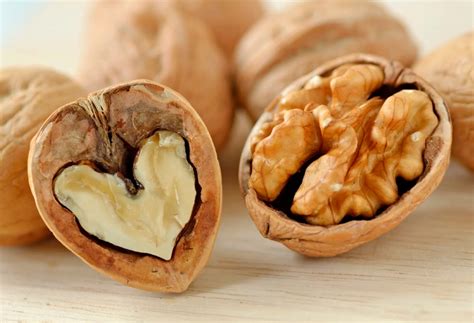 Nuez El Fruto Seco Con Más Beneficios Fruta Pasión