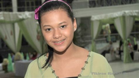 Profil Dan Biodata Aurel Mazda News