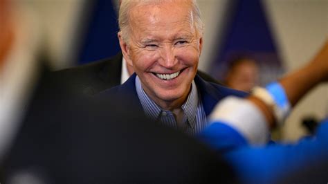 Trump Cuts Into Bidens Lead With Support Among Young Voters
