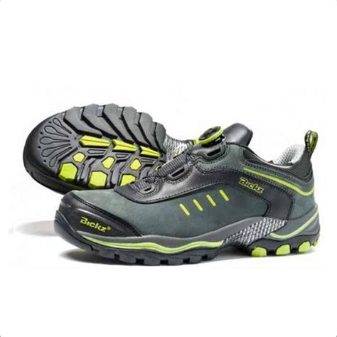 Bata Safety Shoes At Best Price In Delhi Delhi Pranjay Traders